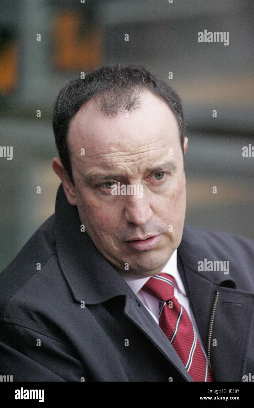 RAFA BENITEZ RAFAEL BENITEZ LIVERPOOL MANAGER LIVERPOOL FC MANAGER ...