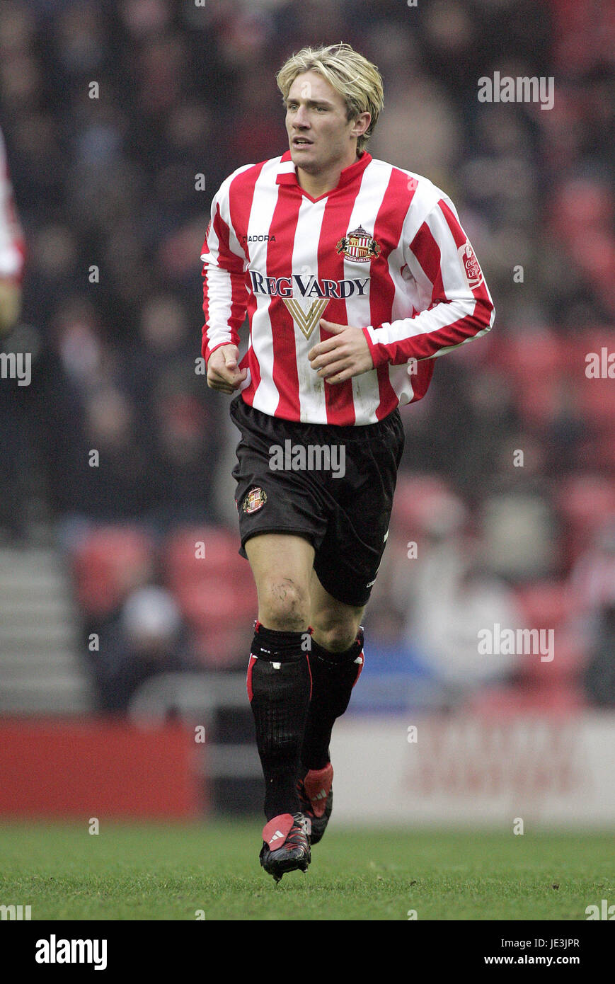 LIAM LAWRENCE SUNDERLAND FC STADIUM OF LIGHT SUNDERLAND 21 November ...