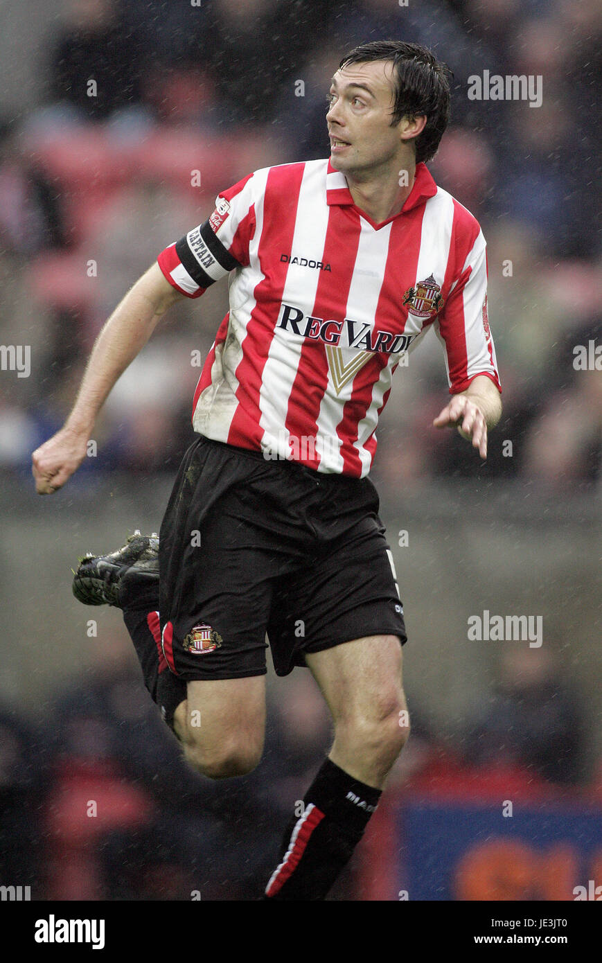 Gary breen football hi-res stock photography and images - Alamy