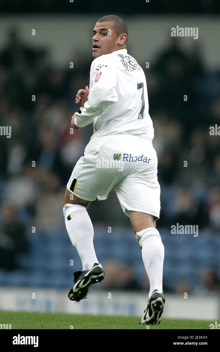 JERMAINE WRIGHT LEEDS UNITED FC ELLAND ROAD LEEDS ENGLAND 31 October ...