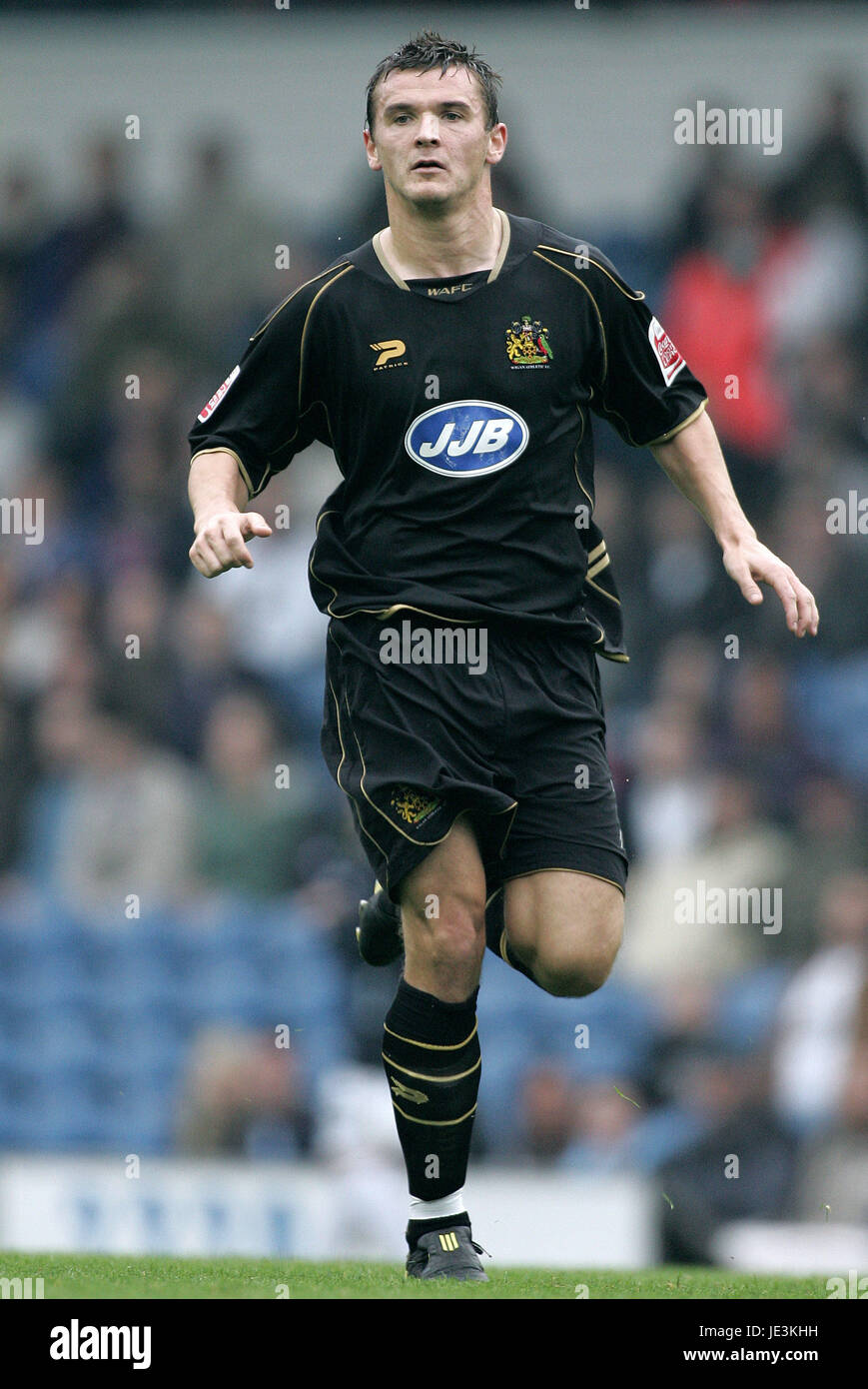 LEE MCCULLOCH WIGAN ATHLETIC FC ELLAND ROAD LEEDS ENGLAND 31 October ...