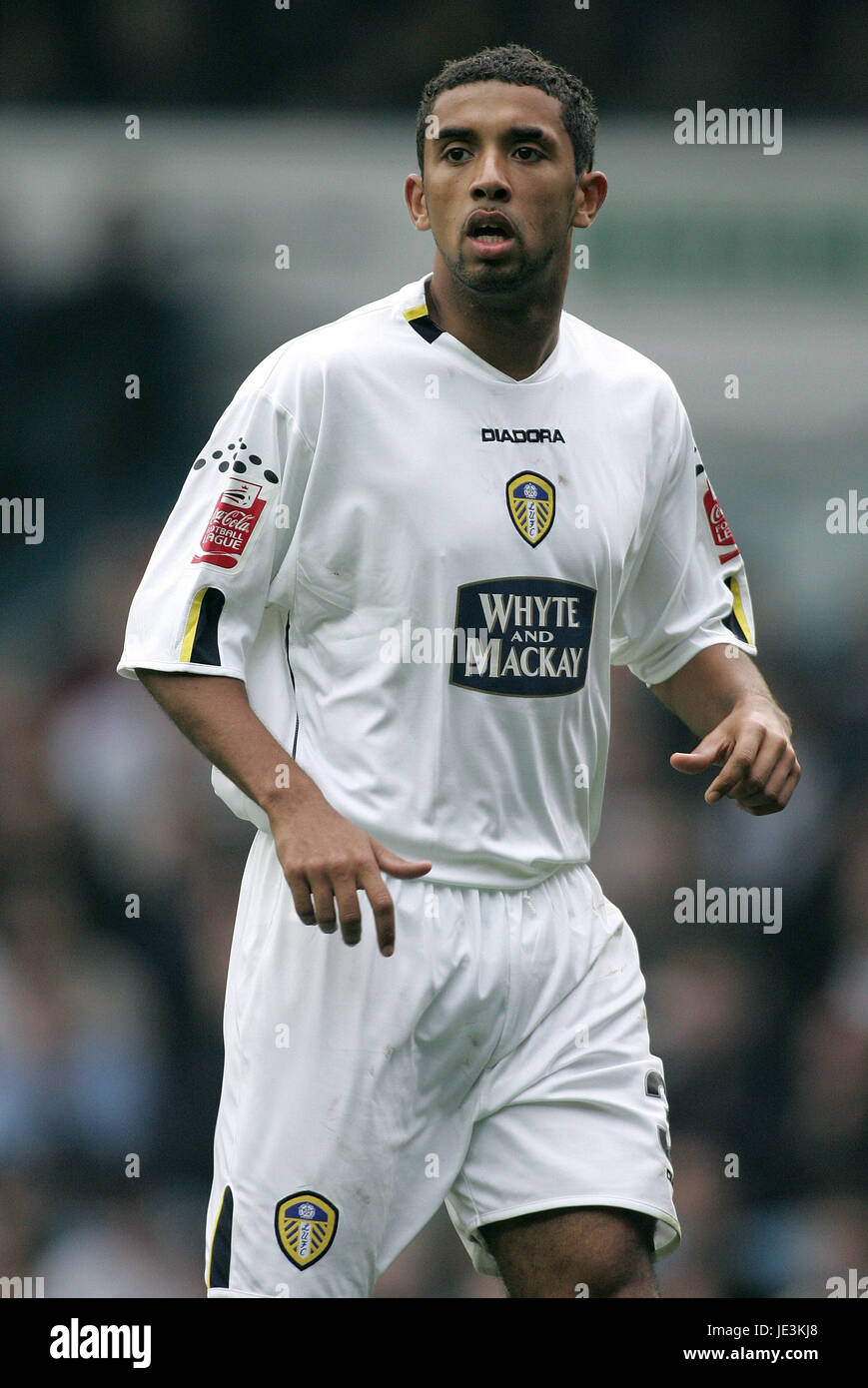 SIMON JOHNSON LEEDS UNITED FC ELLAND ROAD LEEDS ENGLAND 31 October 2004 ...