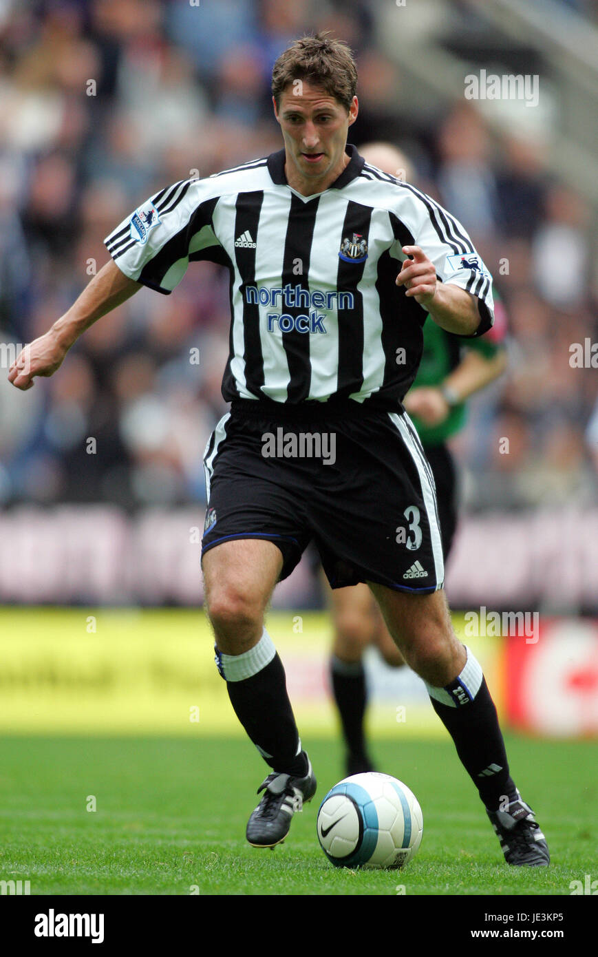 ROBBIE ELLIOT NEWCASTLE UNITED FC ST JAMES PARK NEWCASTLE ENGLAND 25 ...