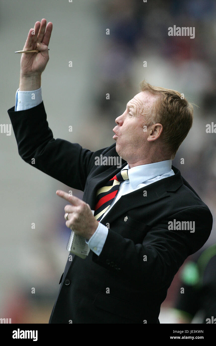 Scotland manager alex mcleish hi-res stock photography and images - Alamy