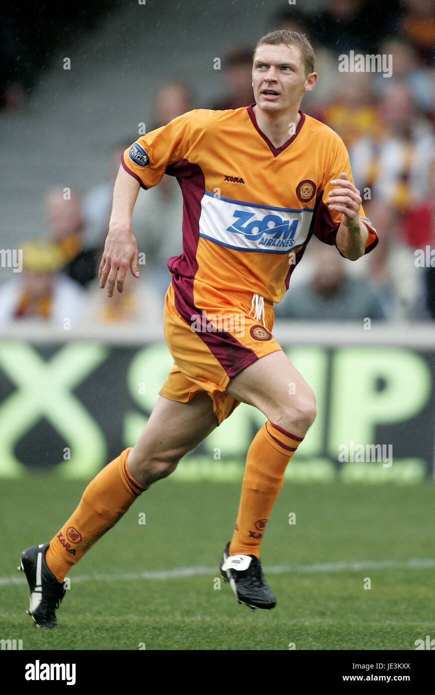 MARTYN CORRIGAN MOTHERWELL FC FIR PARK MOTHERWELL SCOTLAND 17 October ...