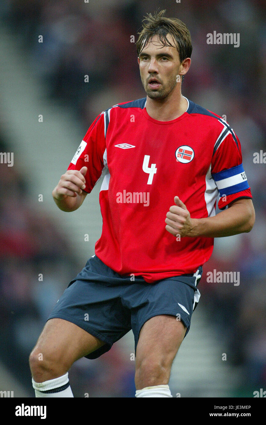 CLAUS LUNDEKVAM NORWAY & SOUTHAMPTON FC HAMPDEN PARK GLASGOW SCOTLAND ...