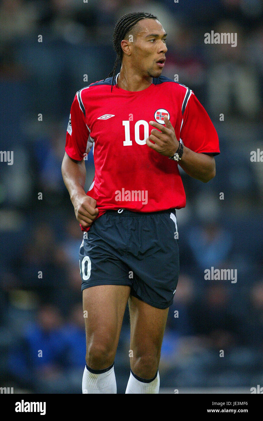 MORTEN GAMST PEDERSEN NORWAY & BLACKBURN ROVERS FC HAMPDEN PARK GLASGOW ...