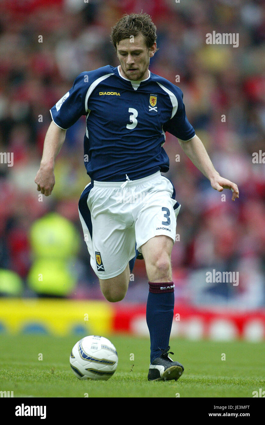 GARY NAYSMITH SCOTLAND & EVERTON FC HAMPDEN PARK GLASGOW SCOTLAND 09 ...