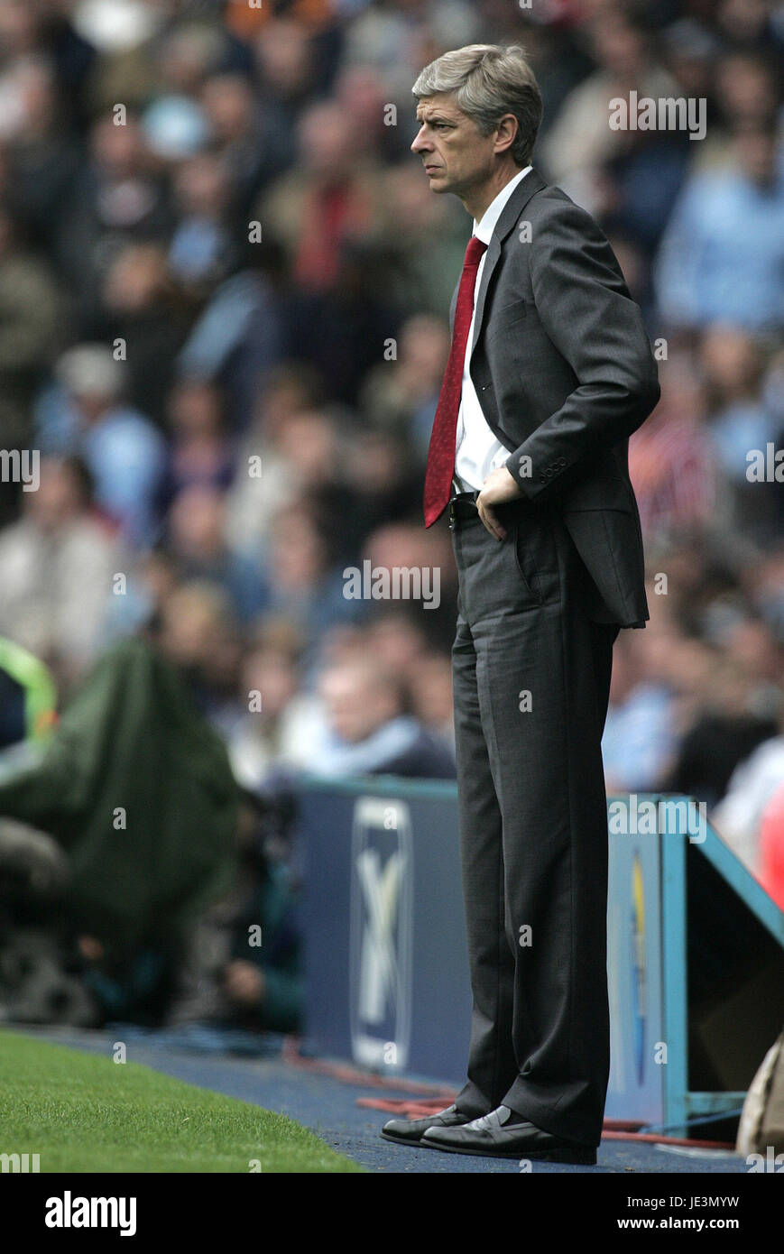 ARSENE WENGER ARSENAL FC MANAGER CITY OF MANCHESTER STADIUM MANCHESTER ...
