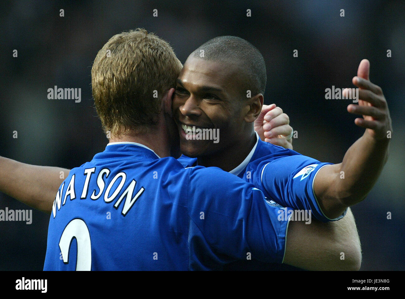 STEVE WATSON & MARCUS BENT EVERTON V CHELSEA GOODISON PARK LIVERPOOL ENGLAND 19 September 2004 ...