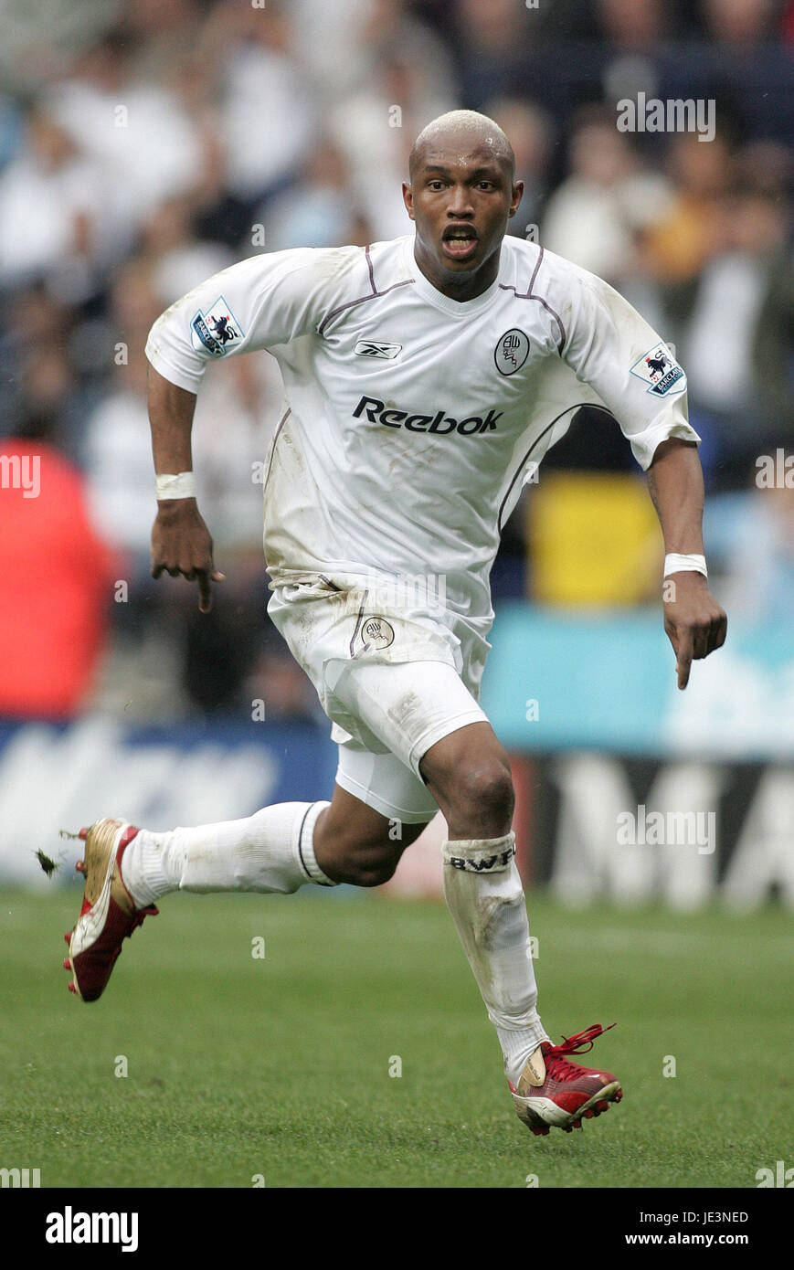 El hadji diouf manchester united hi-res stock photography and images ...