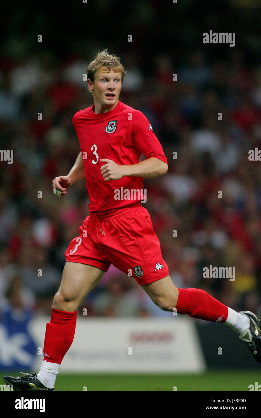 Ben thatcher manchester city hi-res stock photography and images - Alamy