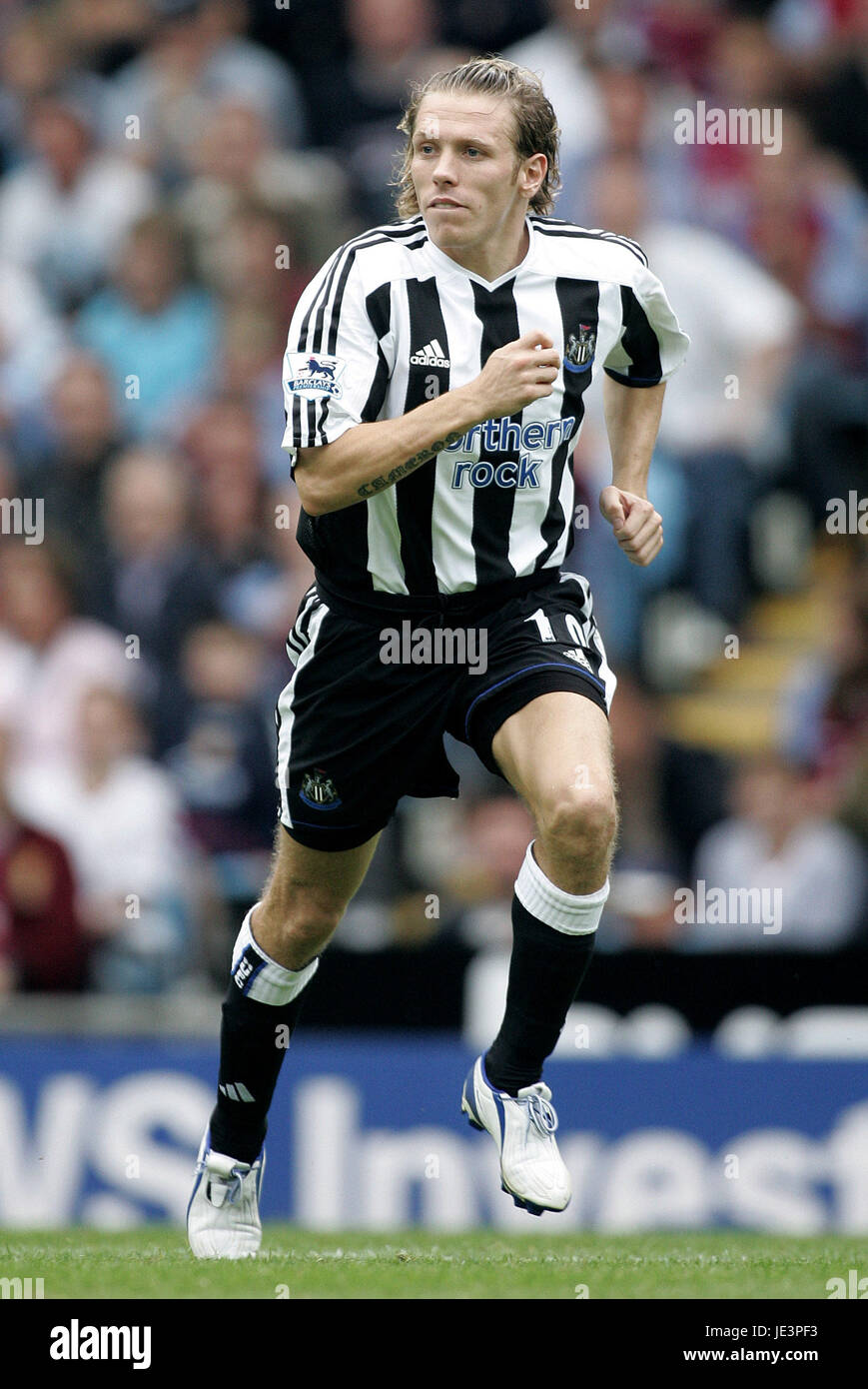 CRAIG BELLAMY NEWCASTLE UNITED FC VILLA PARK BIRMINGHAM 28 August 2004 ...