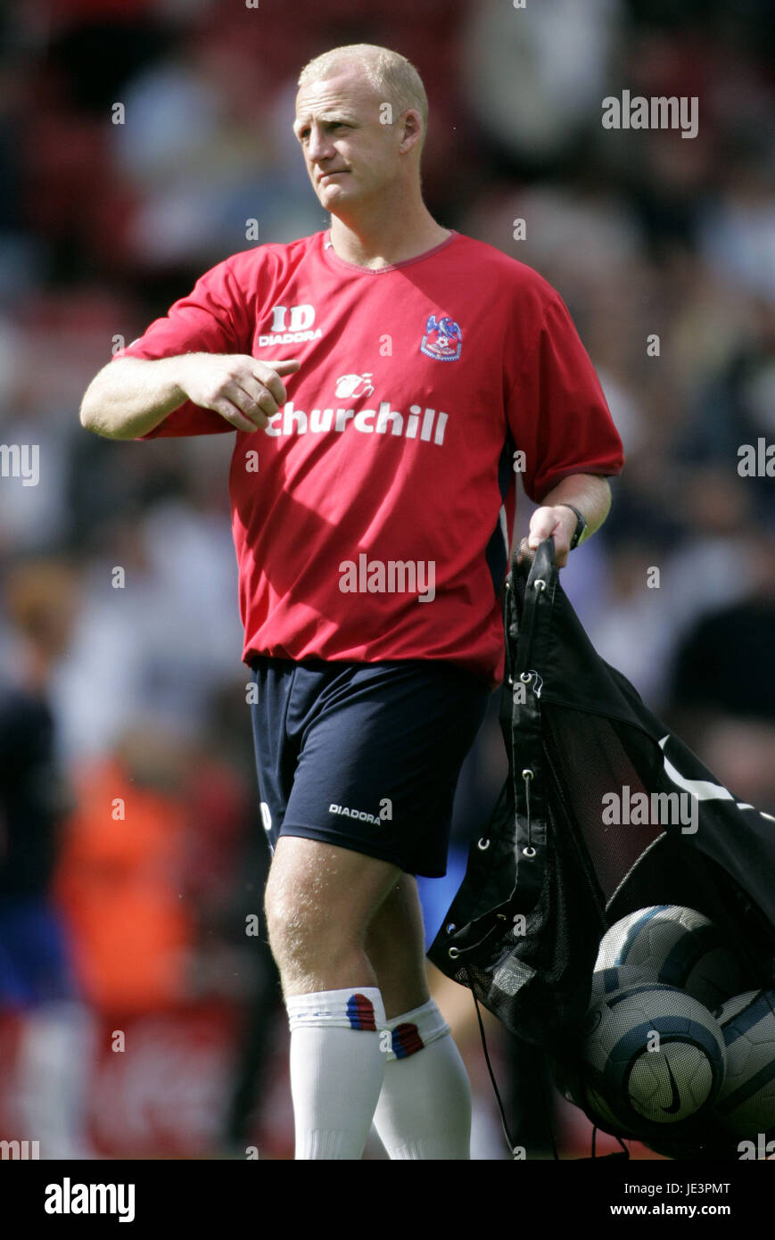 Iain dowie crystal palace hi-res stock photography and images - Alamy