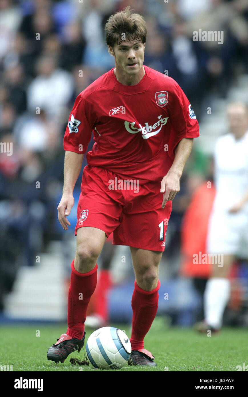 XABIER ALONSO LIVERPOOL FC REEBOK STADIUM BOLTON ENGLAND 29 August 2004 ...