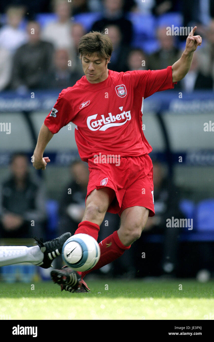 XABIER ALONSO LIVERPOOL FC REEBOK STADIUM BOLTON ENGLAND 29 August 2004 ...