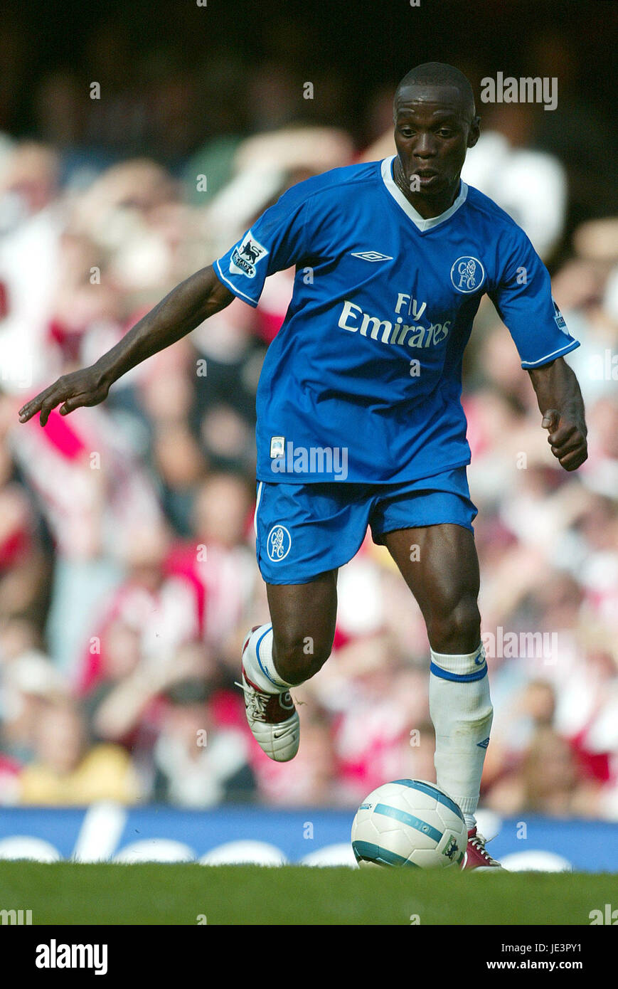 CLAUDE MAKELELE CHELSEA FC STAMFORD BRIDGE CHELSEA LONDON ENGLAND 28 ...