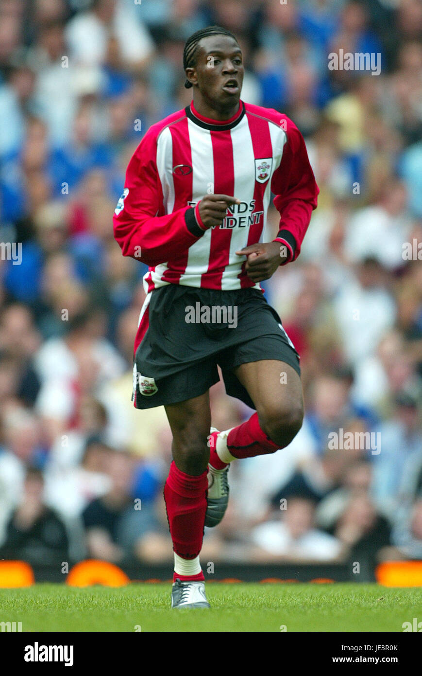 YOANN FOLLY SOUTHAMPTON FC STAMFORD BRIDGE CHELSEA LONDON ENGLAND 28 ...