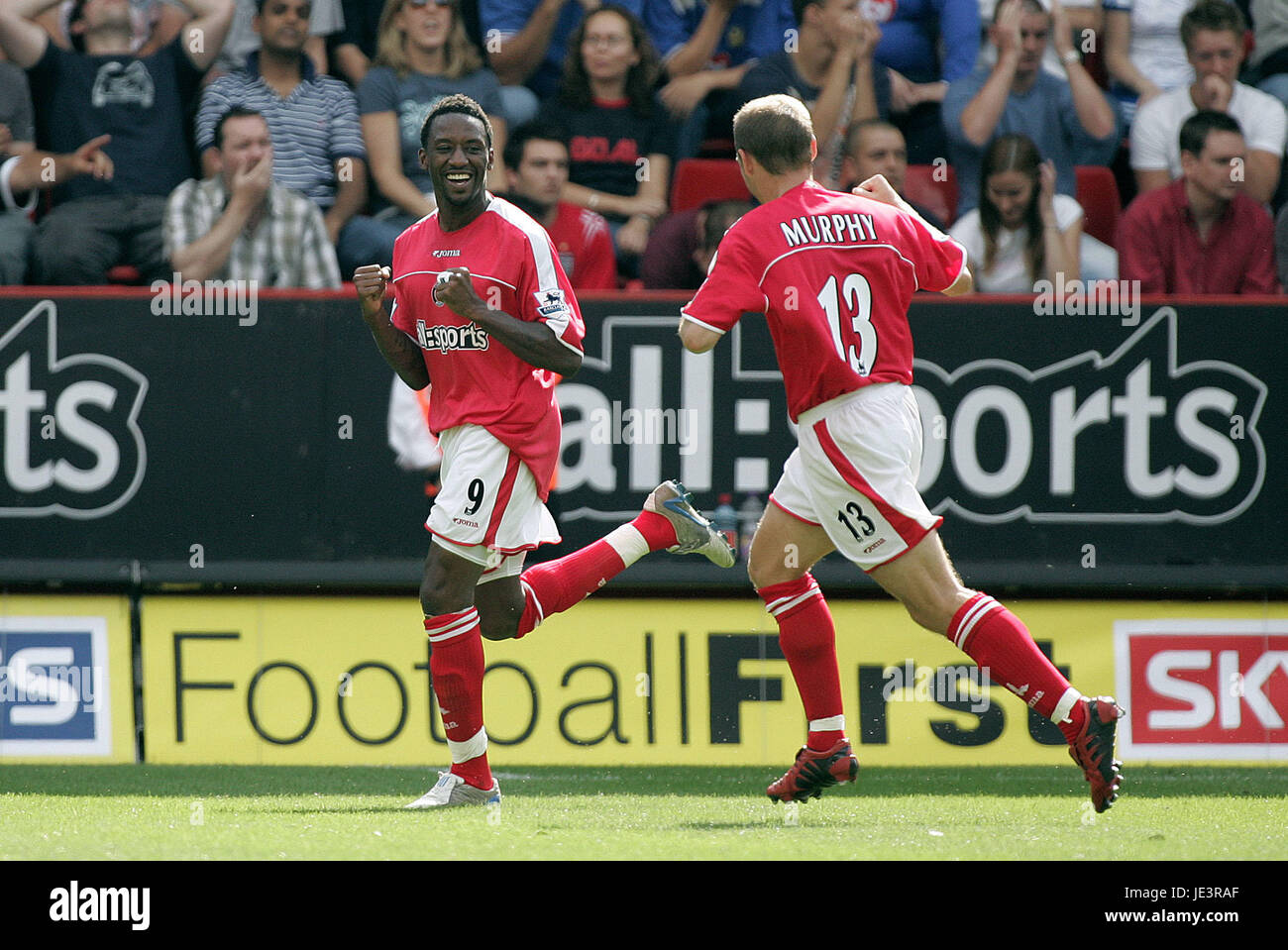 JASON EUELL & DANNY MURPHY CHARLTON ATLETIC V PORTSMOUTH THE VALLEY ...