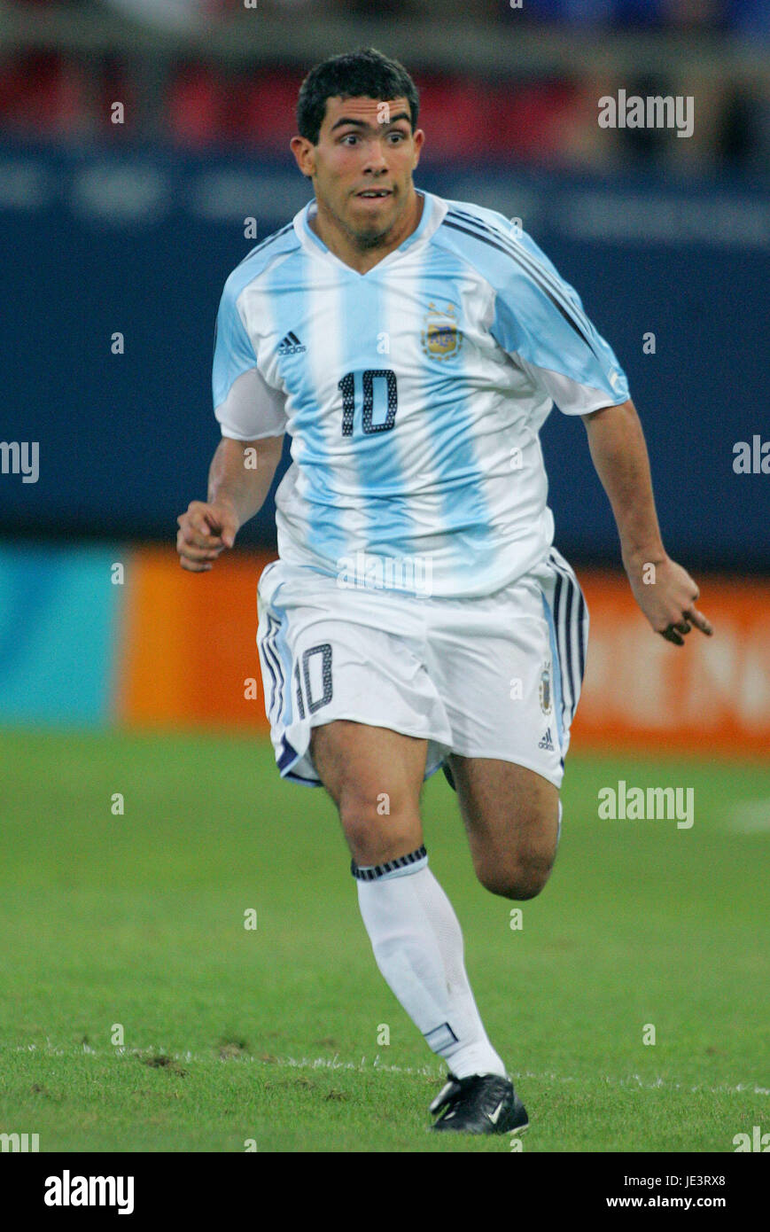 Carlos tevez hi-res stock photography and images - Alamy