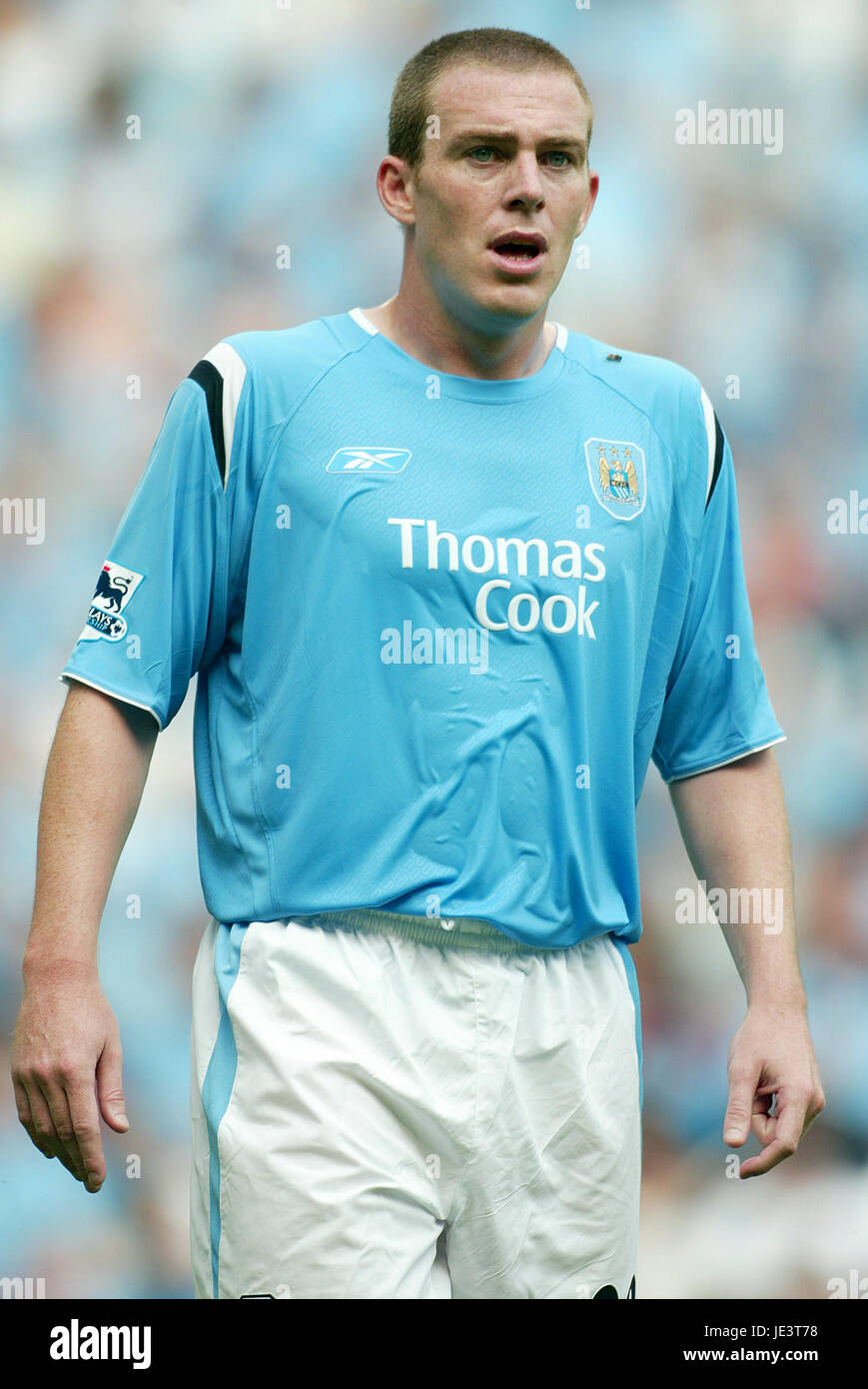 RICHARD DUNNE MANCHESTER CITY FC CITY OF MANCHESTER STADIUM MANCHESTER ...