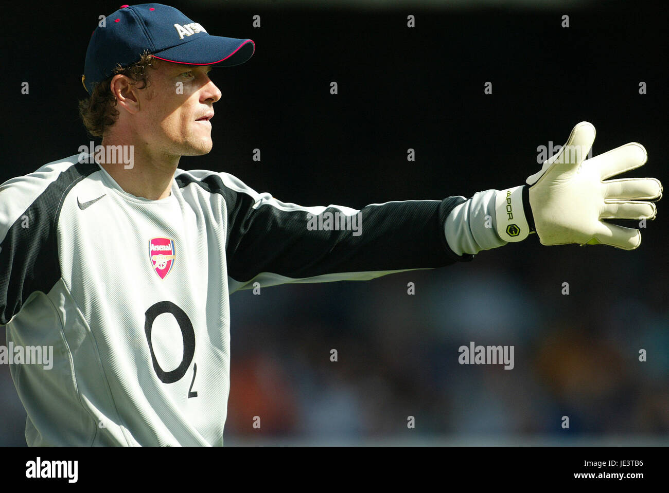 JENS LEHMANN ARSENAL FC GOODISON PARK LIVERPOOL LIVERPOOL ENGLAND 15 ...