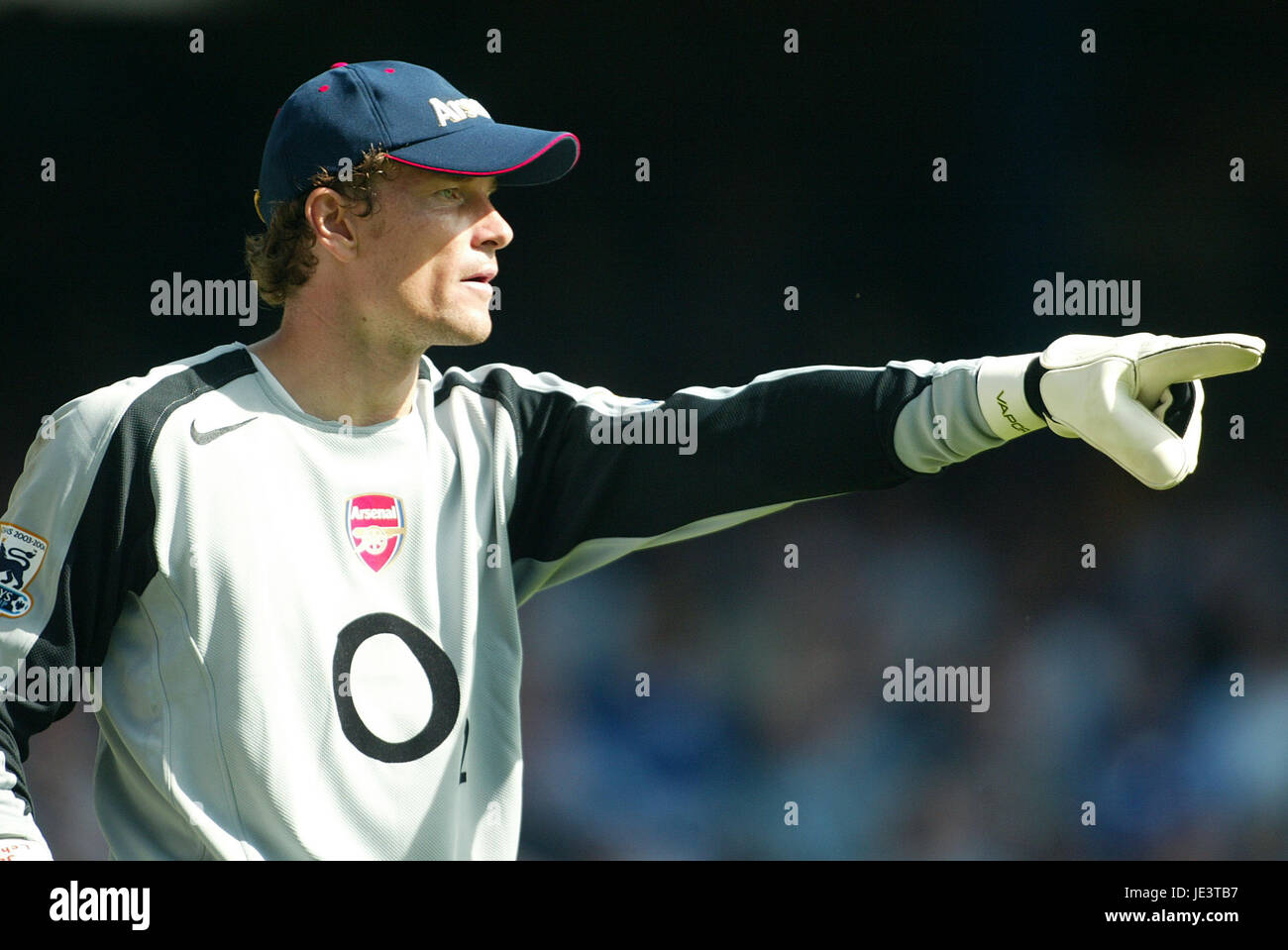 JENS LEHMANN ARSENAL FC GOODISON PARK LIVERPOOL LIVERPOOL ENGLAND 15 ...