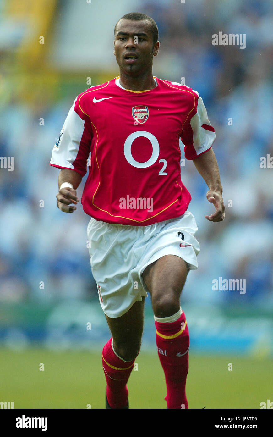 ASHLEY COLE ARSENAL FC GOODISON PARK LIVERPOOL LIVERPOOL ENGLAND 15 ...