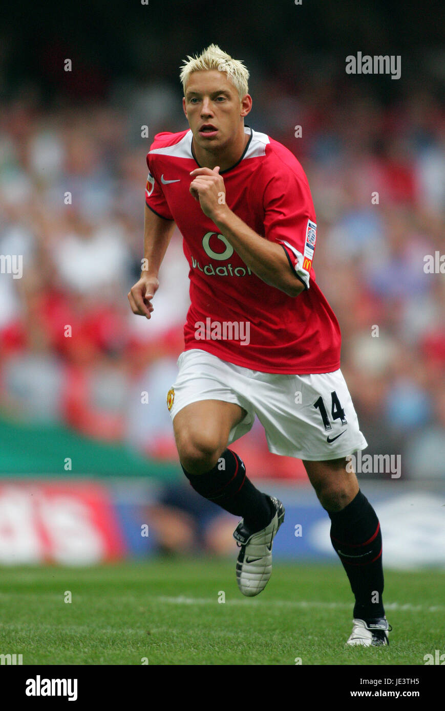 ALAN SMITH MANCHESTER UNITED FC MILLENNIUM STADIUM CARDIFF WALES 08 ...