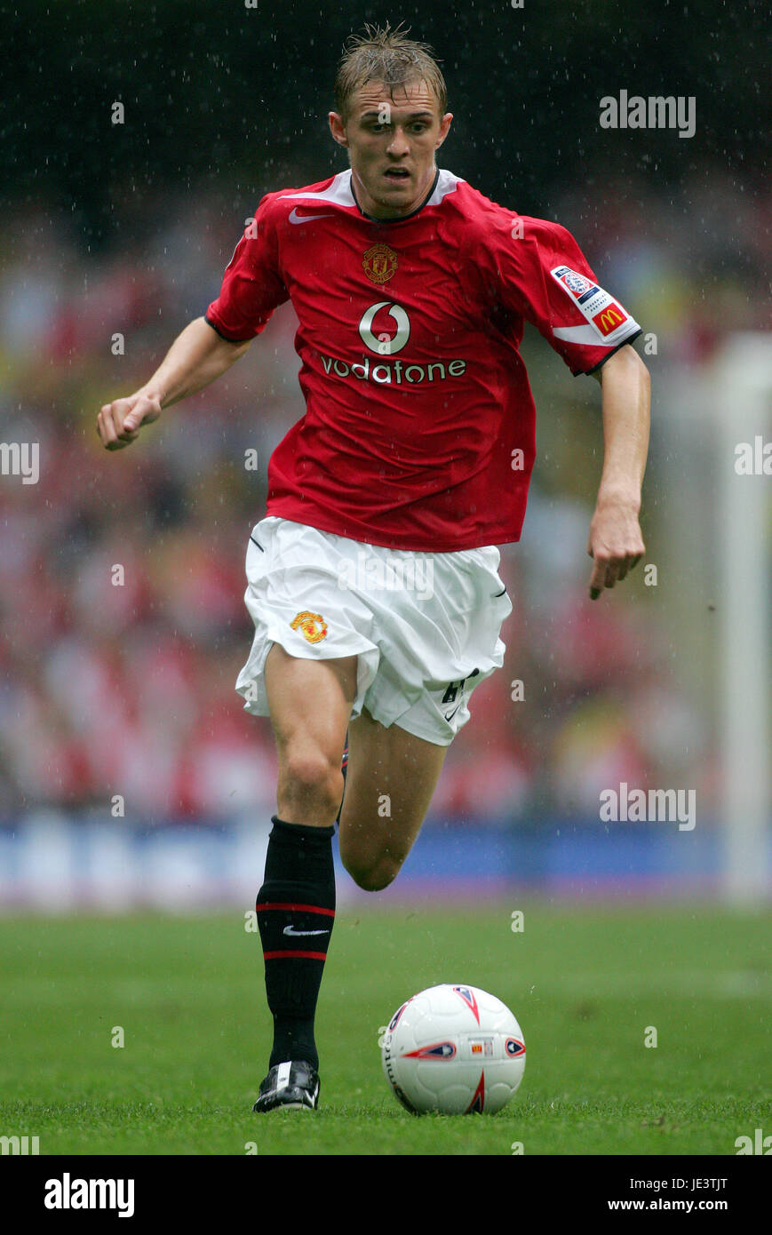 DARREN FLETCHER MANCHESTER UNITED FC MILLENNIUM STADIUM CARDIFF WALES ...