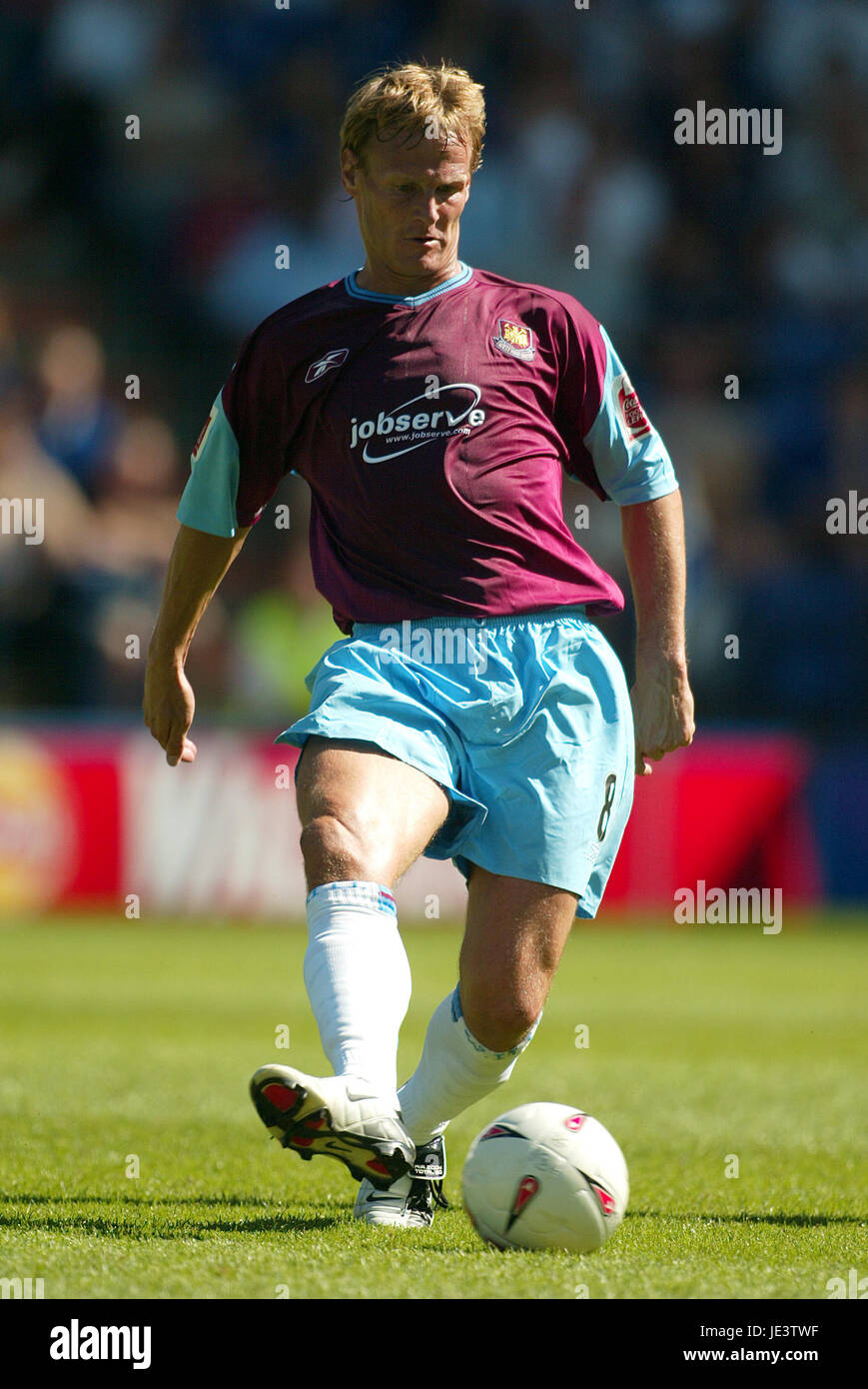 Teddy sheringham west ham hi-res stock photography and images - Alamy