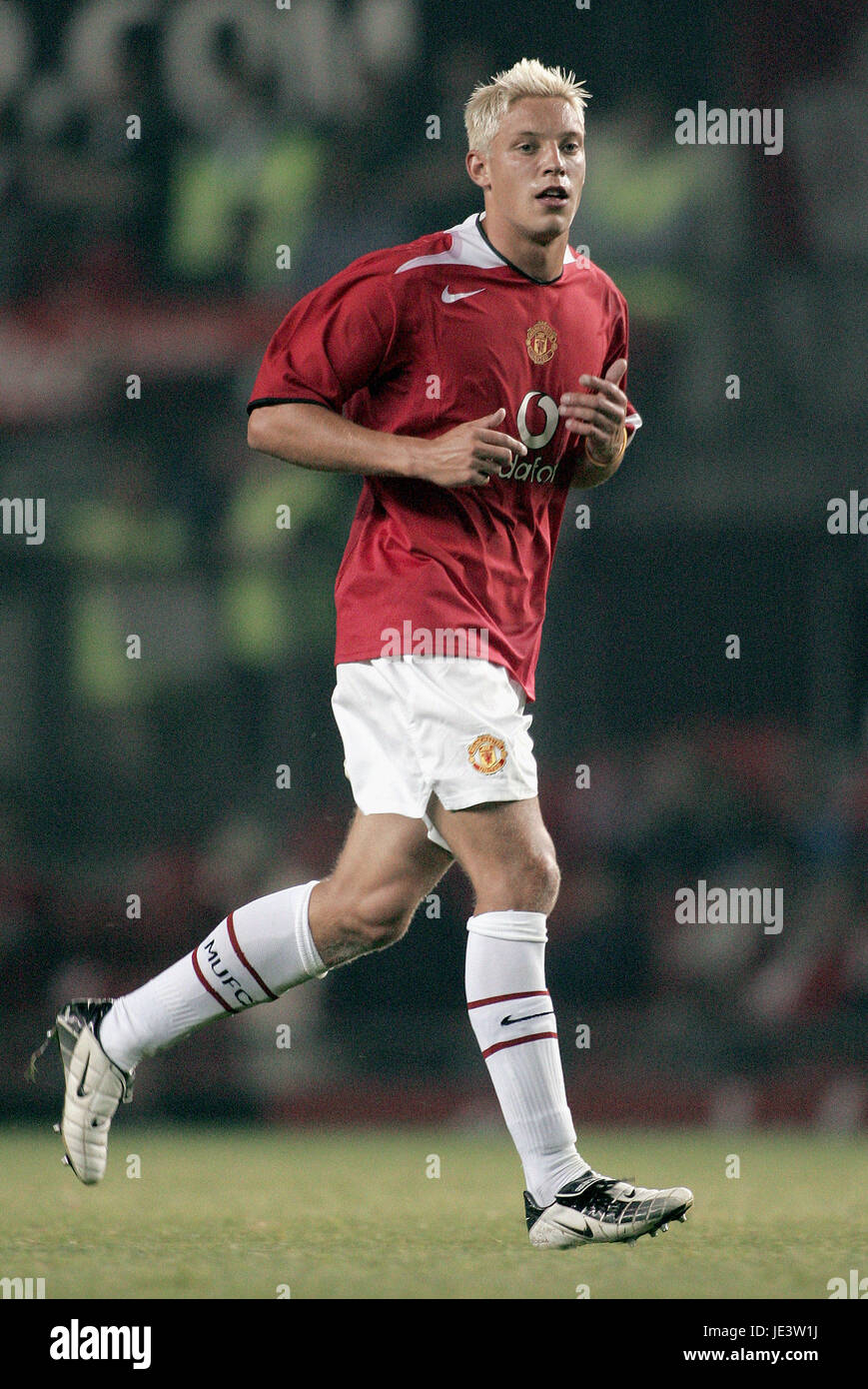 ALAN SMITH MANCHESTER UNITED FC OLD TRAFFORD MANCHESTER ENGLAND 03 ...