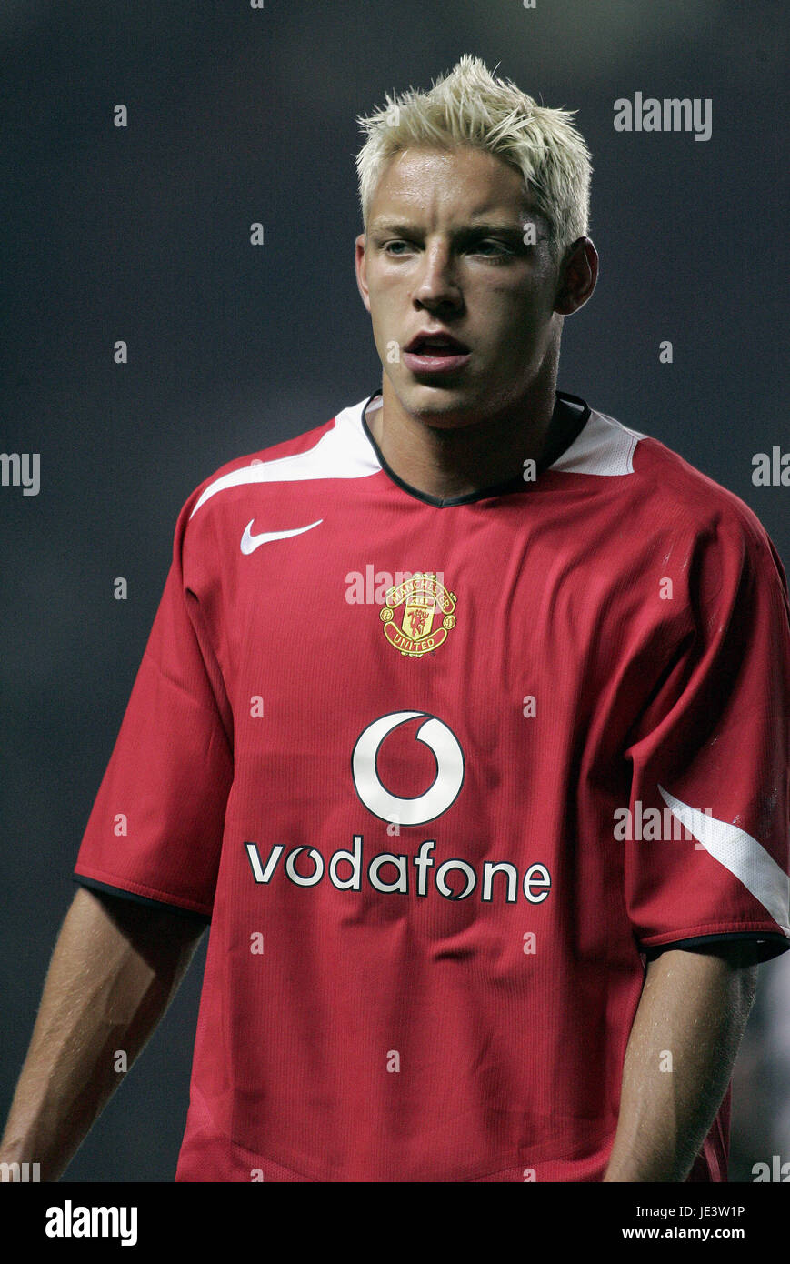 ALAN SMITH MANCHESTER UNITED FC OLD TRAFFORD MANCHESTER ENGLAND 03 ...