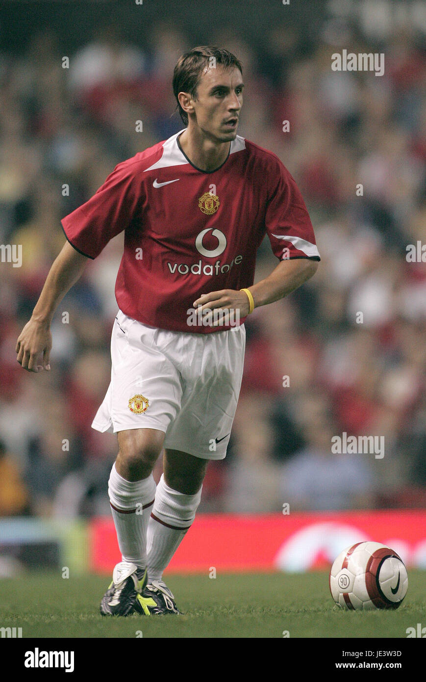 GARY NEVILLE MANCHESTER UNITED FC OLD TRAFFORD MANCHESTER ENGLAND 03 ...