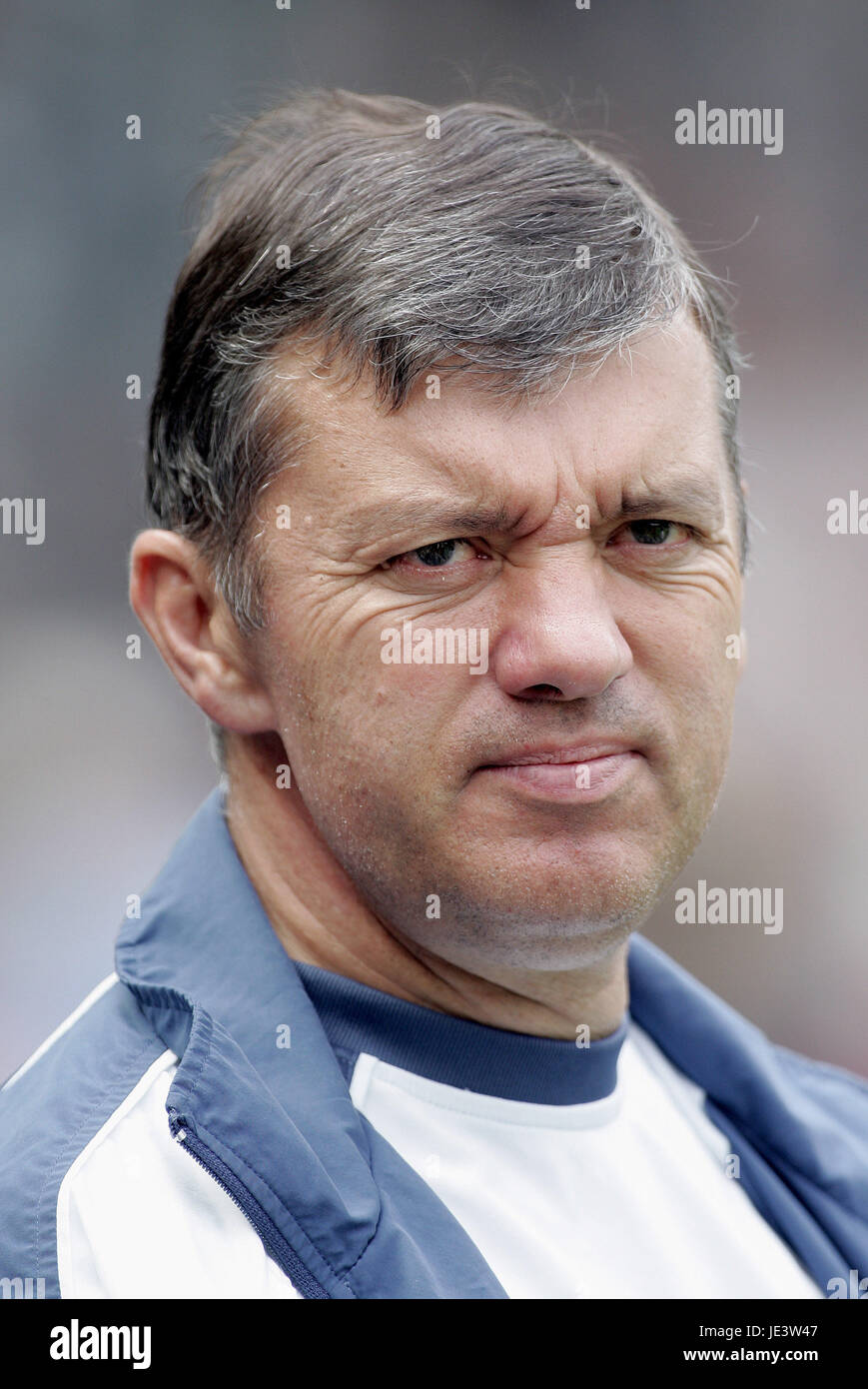 Tottenham hotspur coach hi-res stock photography and images - Alamy
