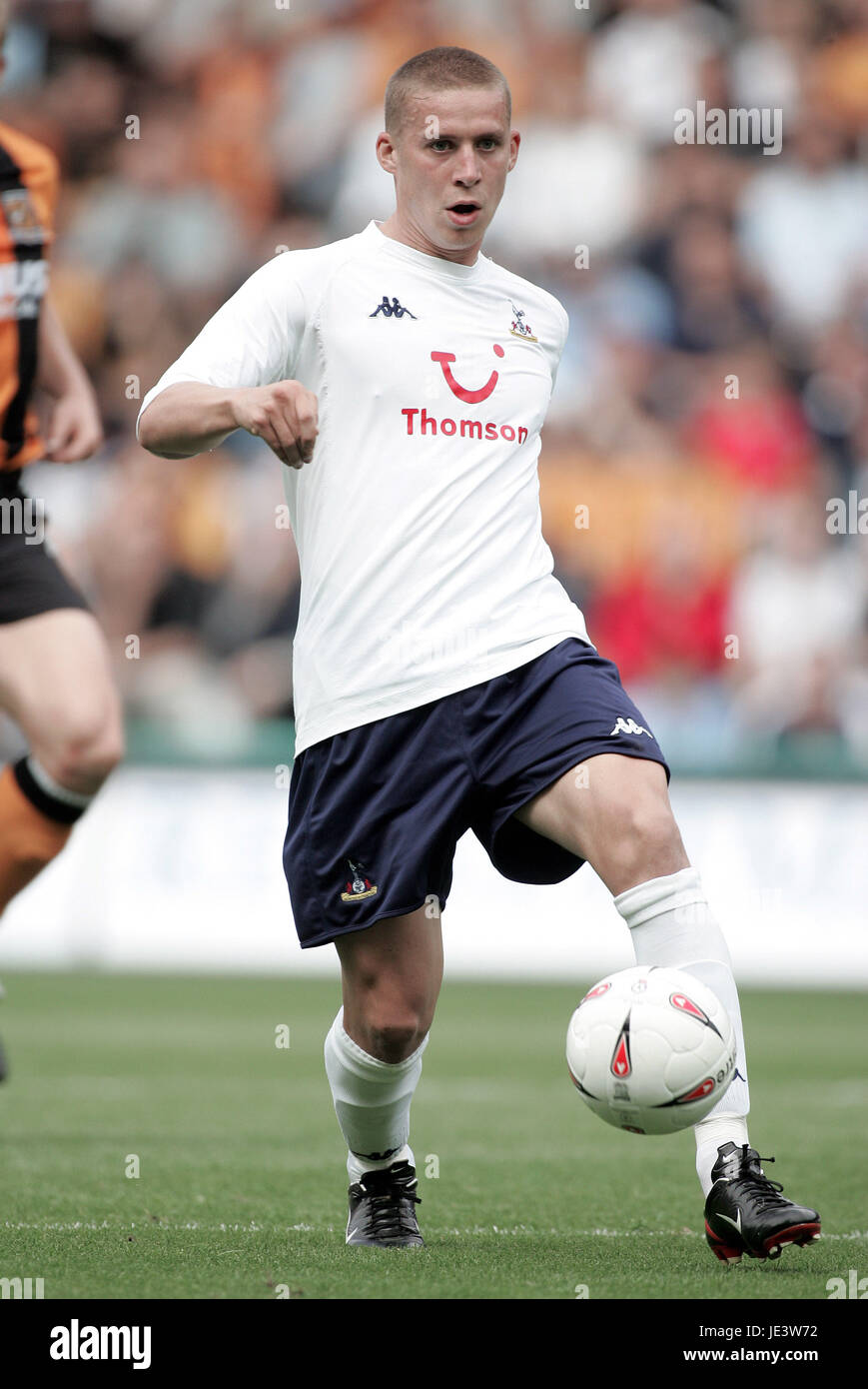 SEAN DAVIS TOTTENHAM HOTSPUR FC THE KINGSTON COMMUNICATIONS STADIUM ...