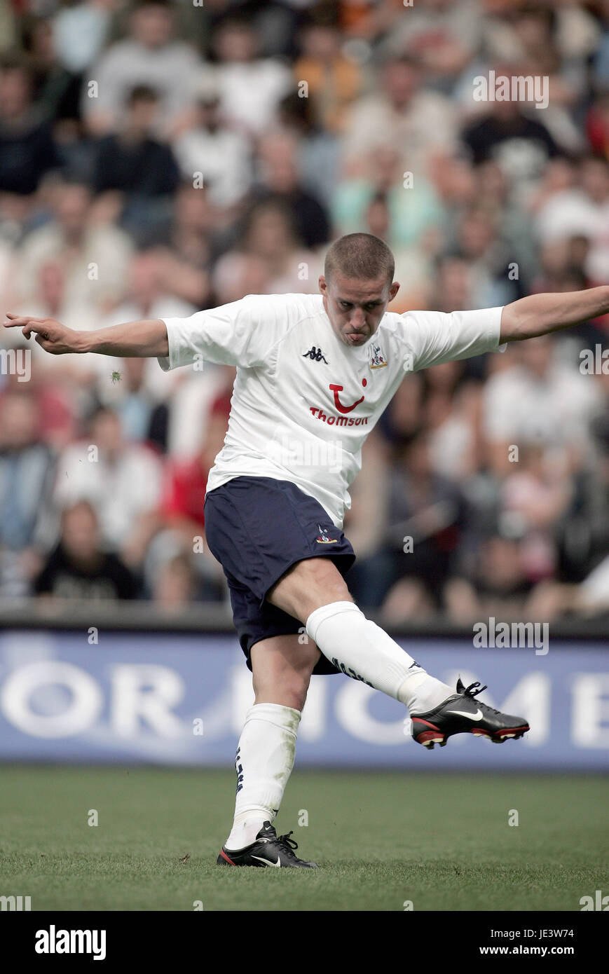 SEAN DAVIS TOTTENHAM HOTSPUR FC THE KINGSTON COMMUNICATIONS STADIUM ...