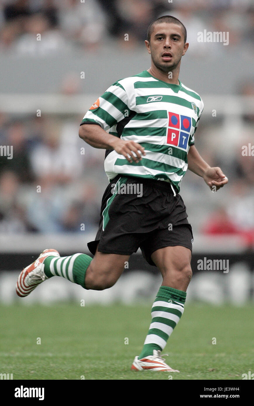 Rodrigo tello hi-res stock photography and images - Alamy