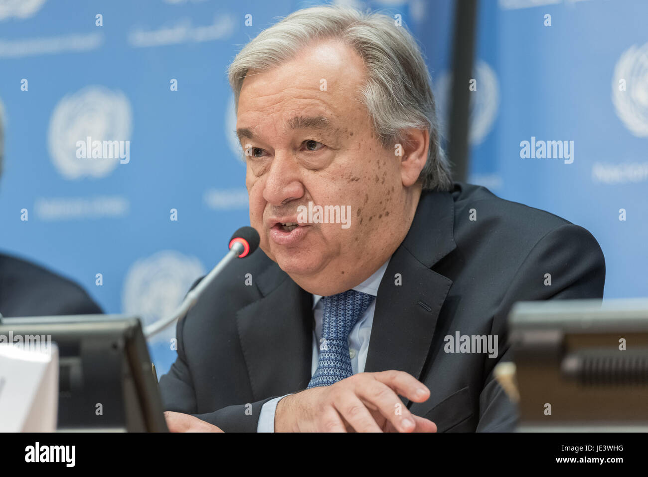 1st General Secretary Of The United Nations High Resolution Stock ...