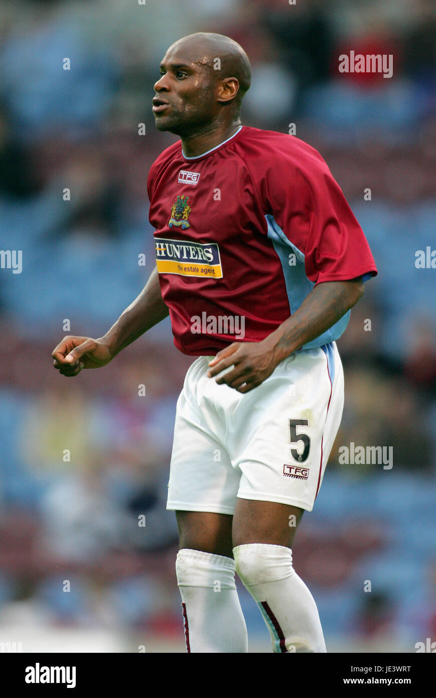 Football frank sinclair hi-res stock photography and images - Alamy
