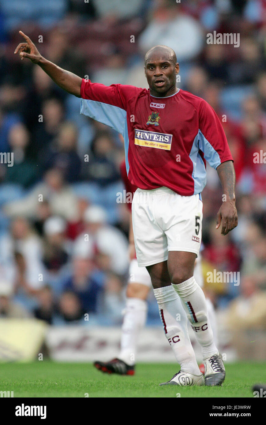 Football frank sinclair hi-res stock photography and images - Alamy