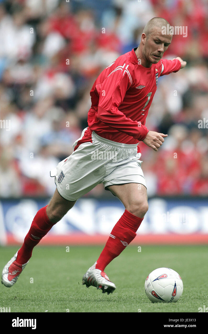 DAVID BECKHAM ENGLAND & REAL MADRID CF CITY OF MANCHESTER STADIUM ...