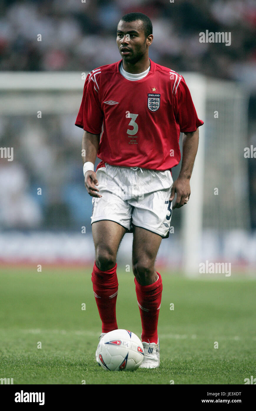 Ashley cole england arsenal fc hi-res stock photography and images - Alamy