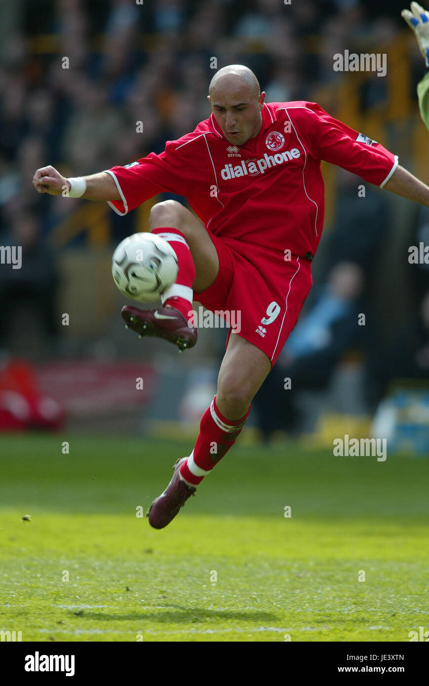 MASSIMO MACCARONE MIDDLESBROUGH FC MOLINEUX WOLVERHAMPTON ENGLAND 17 ...