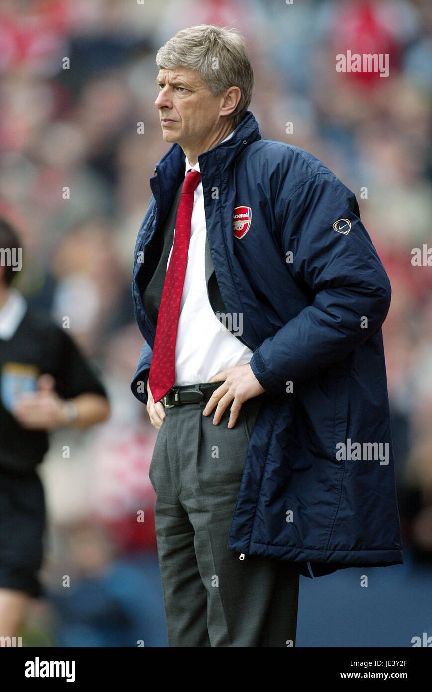 Manchester united arsenal 2004 hi-res stock photography and images - Alamy