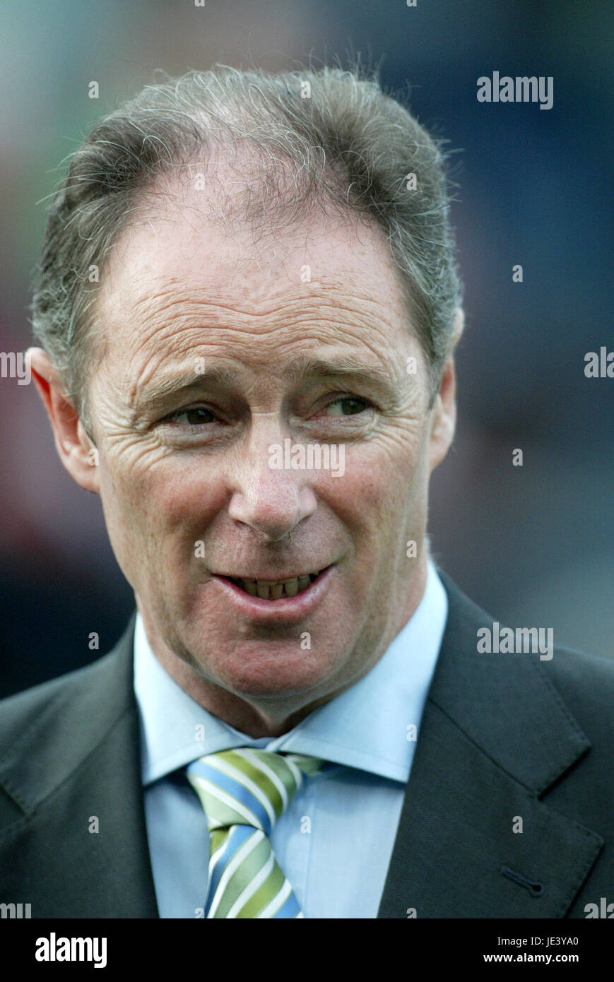 BRIAN KERR REP OF IRELAND MANAGER LANSDOWNE ROAD DUBLIN IRELAND 31 ...