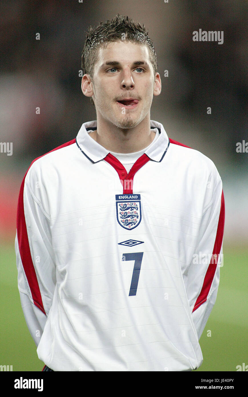 DAVID BENTLEY ENGLAND U21 & ARSENAL FC KC STADIUM HULL ENGLAND 17 ...