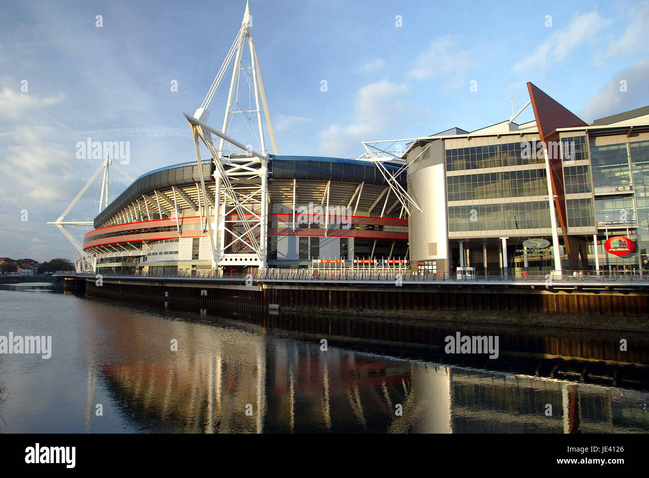 MILLENNIUM STADIUM MILLENNIUM STADIUM CARDIFF MILLENIUM STADIUM CARDIFF ...