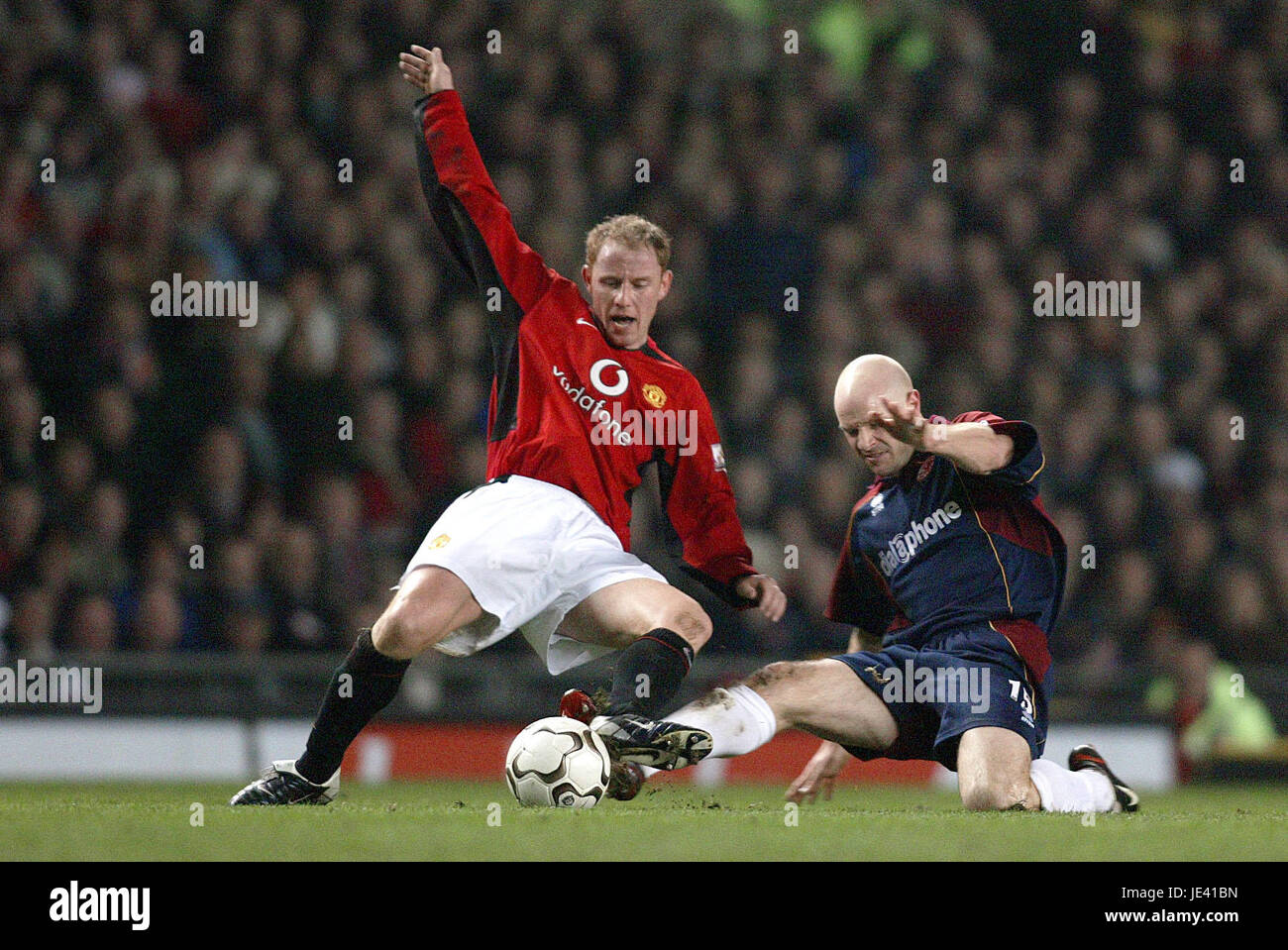 DANNY MILLS & NICKY BUTT MANCHESTER UTD V MIDDLESBROUGH OLD TRAFFORD ...
