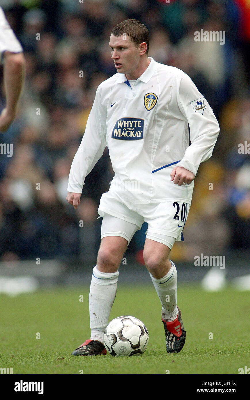 SETH JOHNSON LEEDS UNITED FC ELLAND ROAD LEEDS NORTH YORKSHIRE ENGLAN ...